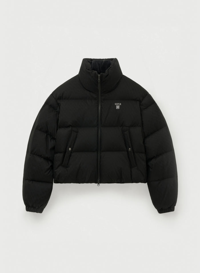 WOMAN-OUTER